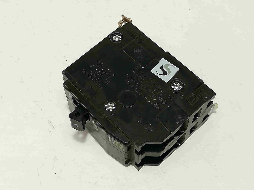 G.E. Circuit Breaker (TQC) - Bolt-On Type, 2 Pole, 240V - Arizona Integrated Technology, Inc.